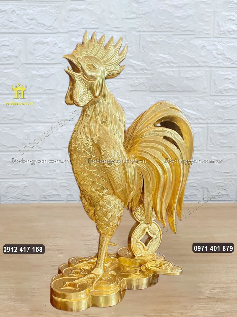 Tượng Đồng Gà Trống Đứng Trên Tiền Dát Vàng 24K